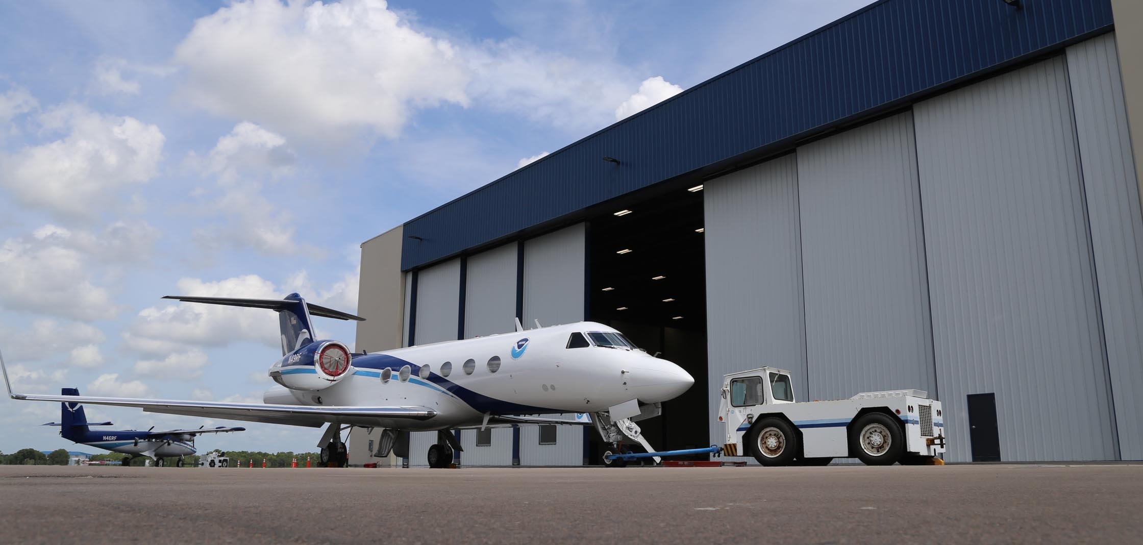 Improving Hurricane Forecasts with Gulfstream Hurricane Hunter Data ...