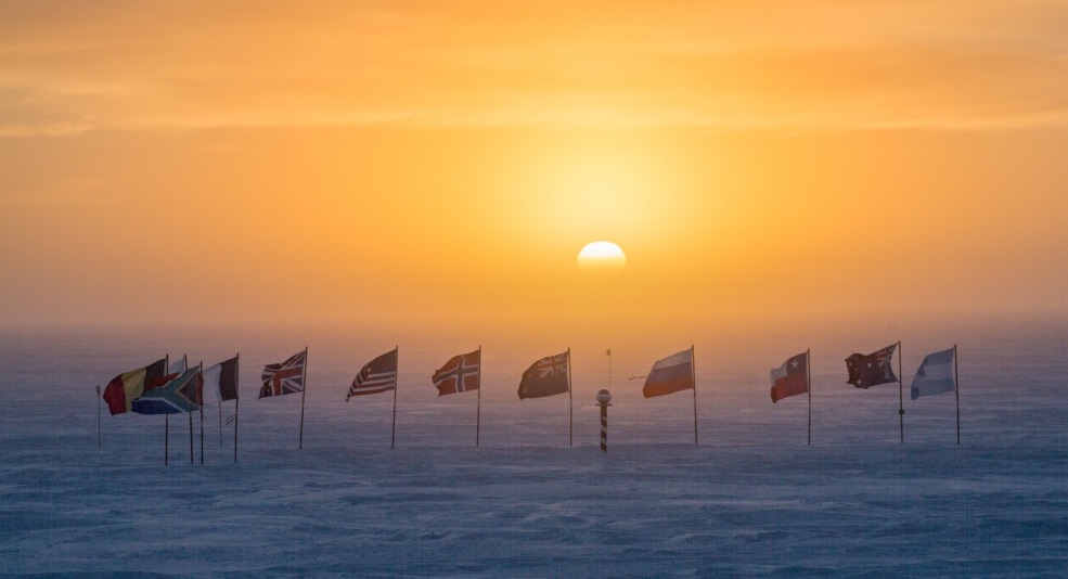 It’s Lights Out at the Bottom of the World, for Now - WeatherNation