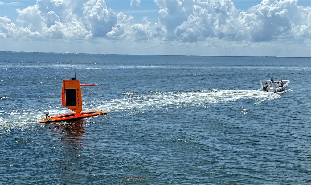 Hurricane Tracking Drones Launched to Improve Tropical Forecasts ...