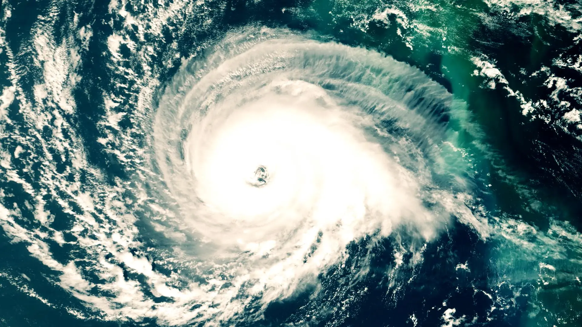 NOAA's Updated Atlantic Hurricane Season Outlook Above Average ...